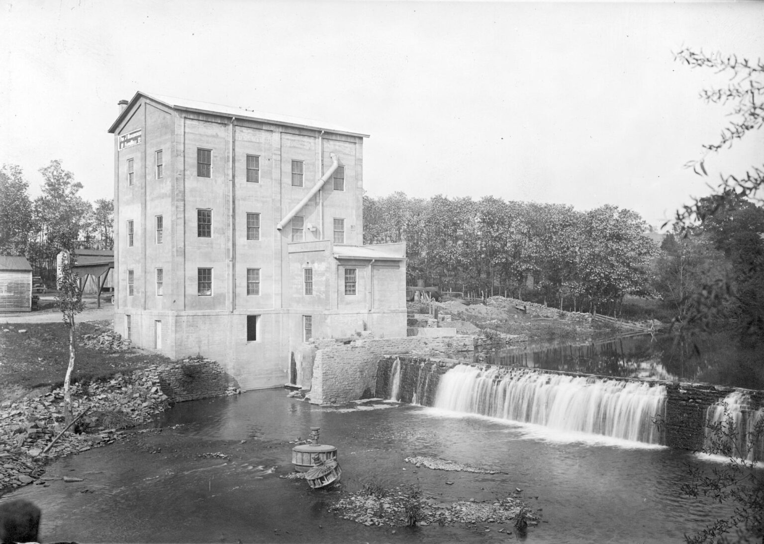 Grinding Grain the Old-Fashioned Way: Weisenberger Mill